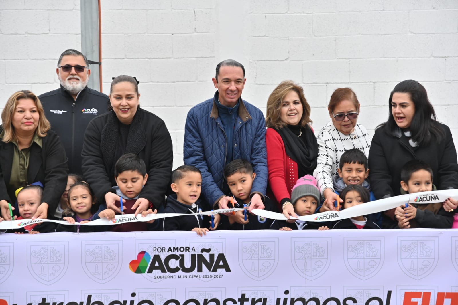 LLEVAN OBRA Y SERVICIOS DEL GOBIERNO MUNICIPAL AL JARDÍN DE NIÑOS ...