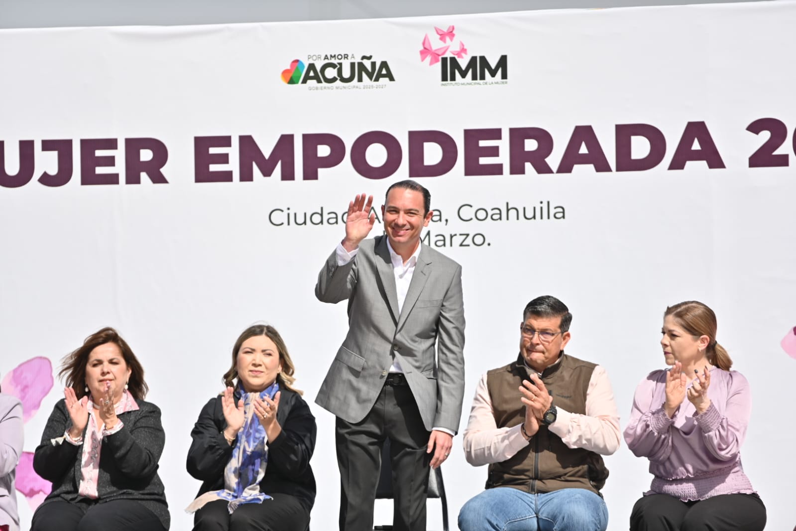 MUNICIPIO RECONOCE A MUJER EMPODERADA 2025 - Presidencia Municipal de ...